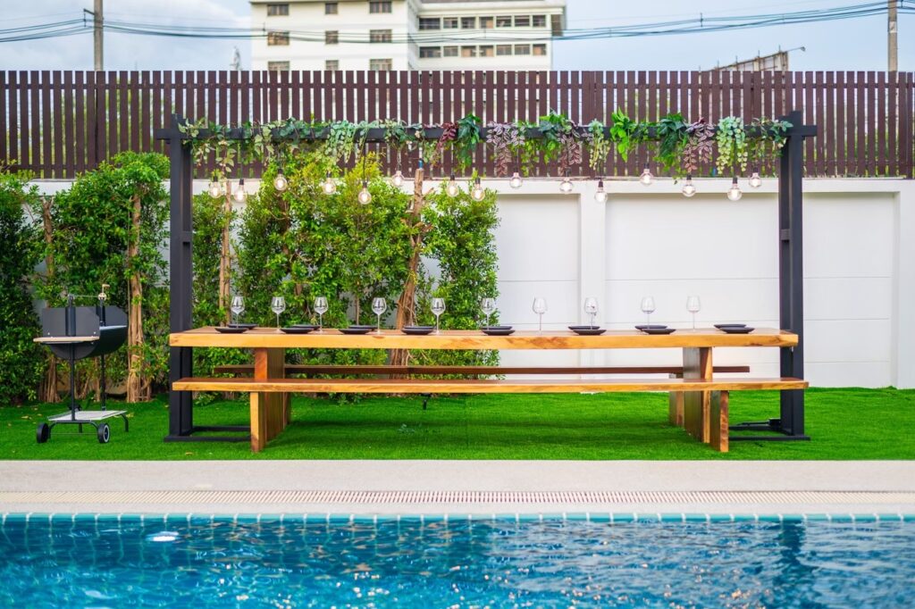 DV-1714 บ้าน Moon Shadeราคาเริ่มต้น12,900.- - Baanpoolvillas